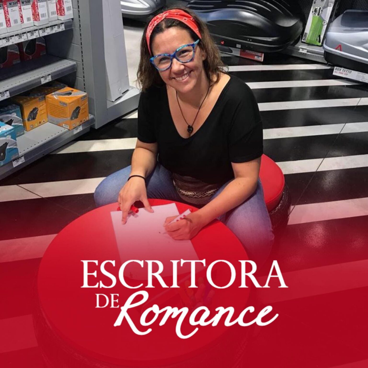 Entrevista a la escritora Lucinda Gray – La Alternativa digital